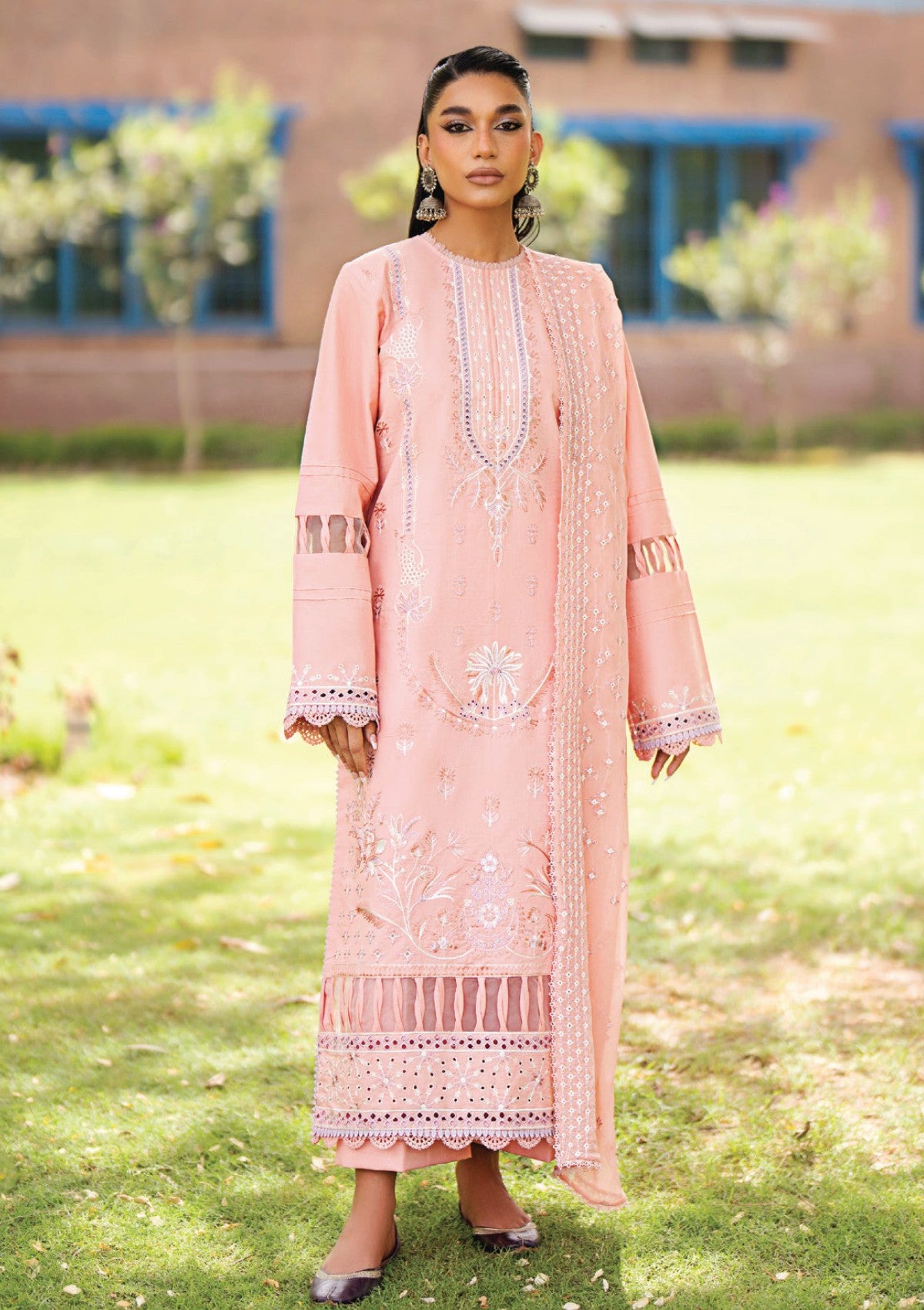 Lawn - Humdum - Selin - HS25#04 – Saleem Fabrics Traditions