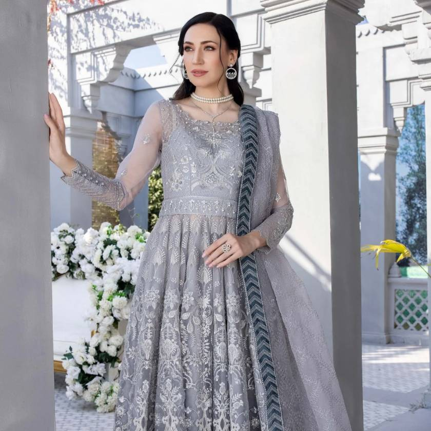 Meem: Timeless and Luxurious Contemporary Styles in 2025 – Saleem ...