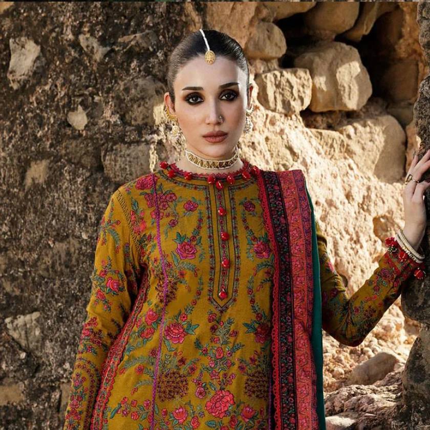 Hussain Rehar Zan Luxury Lawn 2026 Collection – Saleem Fabrics Traditions