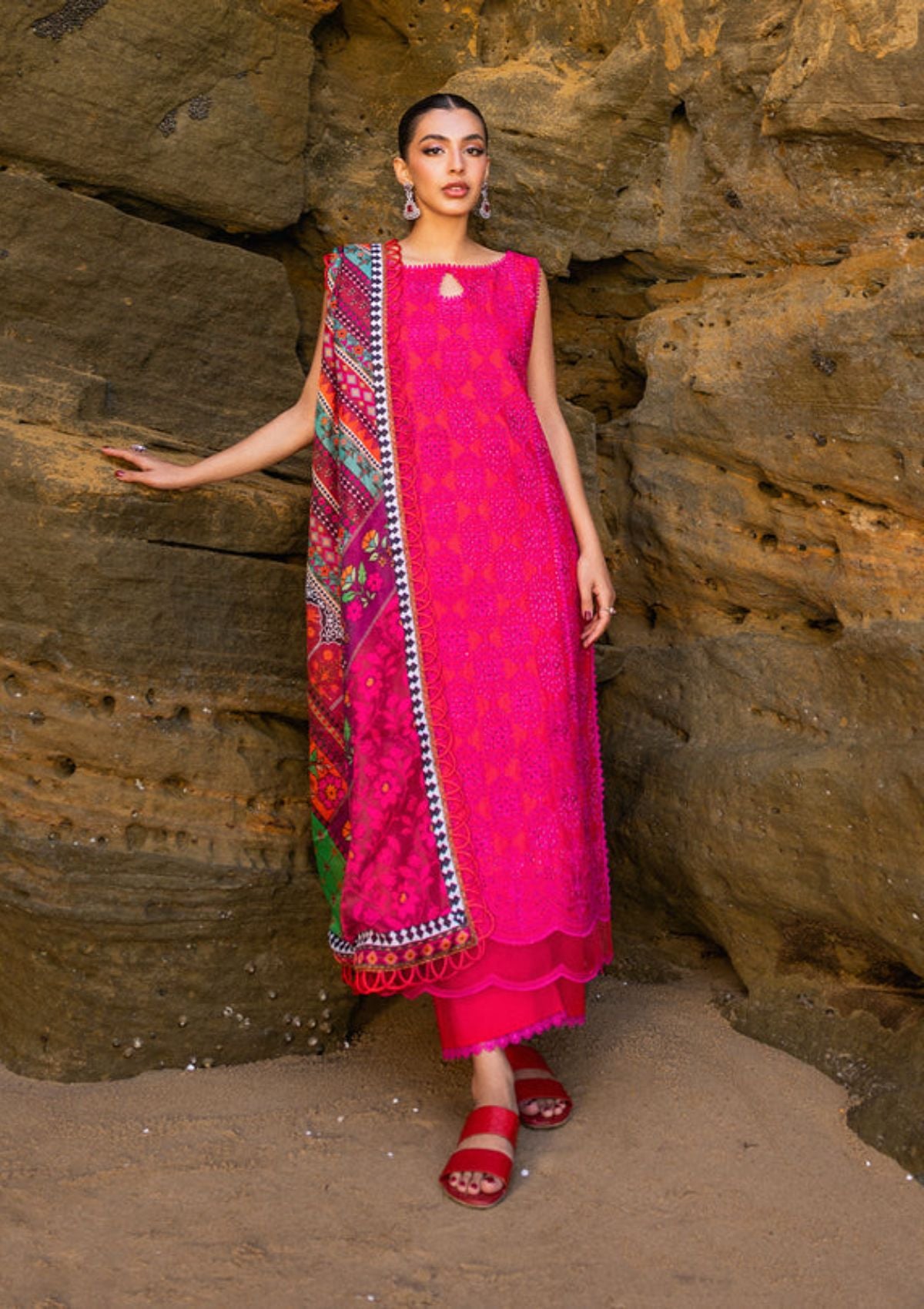 Lawn Collection - Zainab Chottani - Chikankari 24 - ZCC#6B - Laali ...