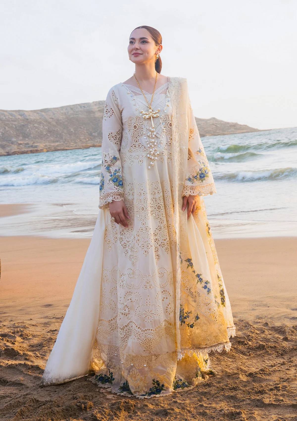 Lawn Collection - Elaf Premium - Hai Kuch - EK24#03 - B - Ayra – Saleem ...