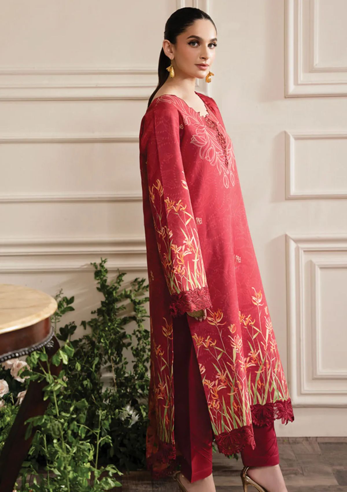 Lawn Collection - Rang Rasiya - Lifestyle - RL24#10 - Crimson – Saleem ...